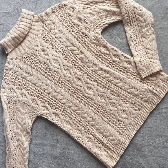 Vintage | Sweaters | Vintage 9s Yorkshire Knitting Co Neutral Cable ...
